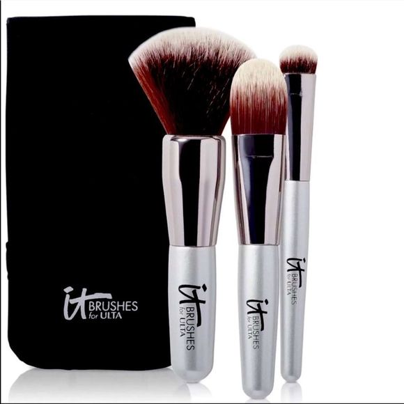 it cosmetics | Makeup | 2 It Cosmetics Brushes For Ulta Your Must Have ...
